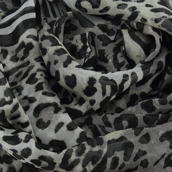 100% silk printed women's scarf in a timeless style | French elegant chic
